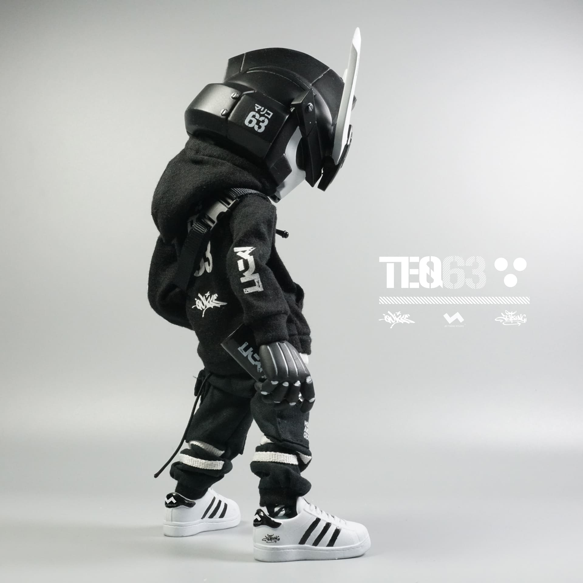 1:8 TEQ63 ACTION FIGURES – bulletpunk